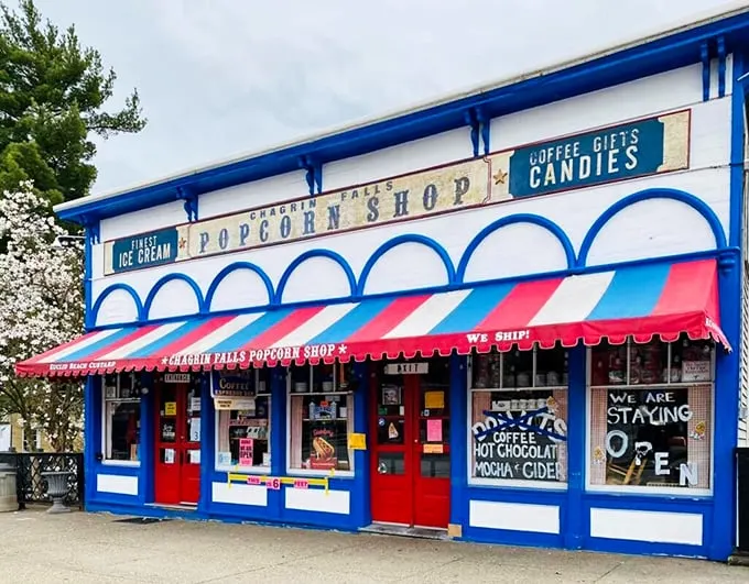 chagrin falls popcorn shop 1