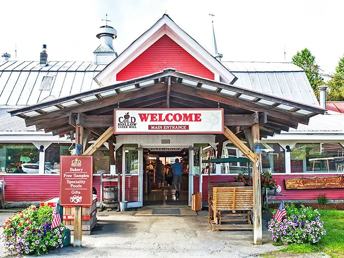 cold hollow cider mill 1