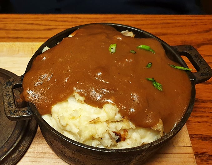cornerstone pub & kitchen 4