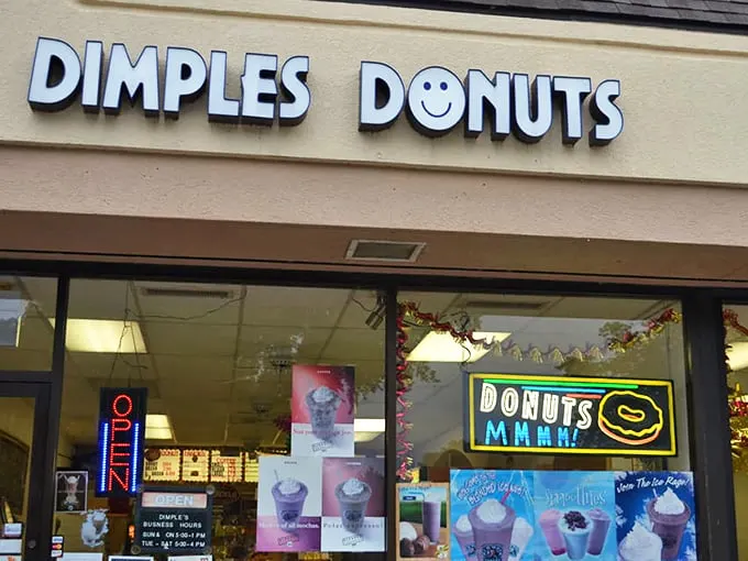 dimples donuts 1