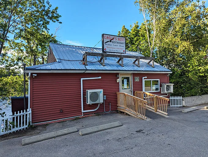 eagles nest restaurant 1