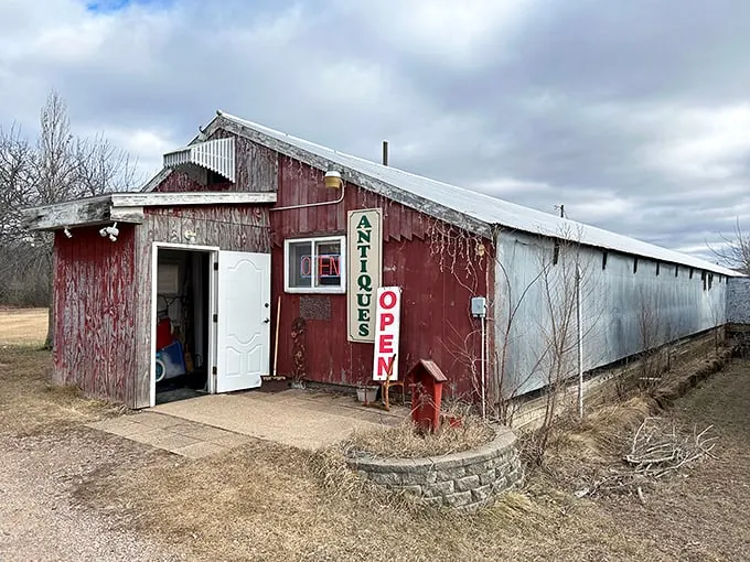egg palace antiques 1