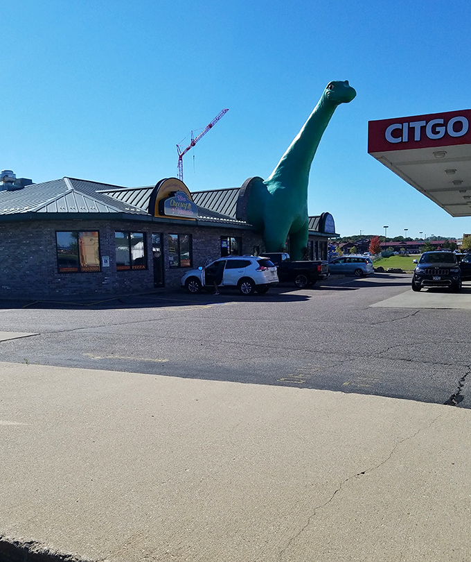 giant sinclair dinosaur at dino citgo 2 7