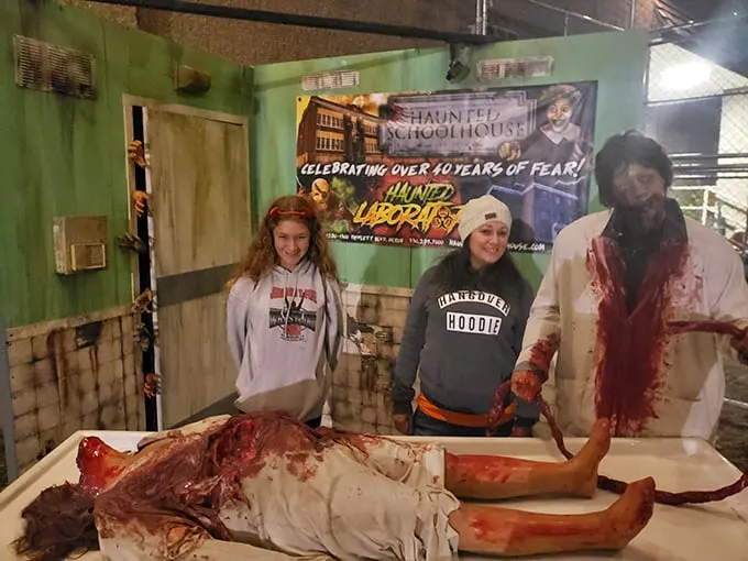 haunted schoolhouse & laboratory 7