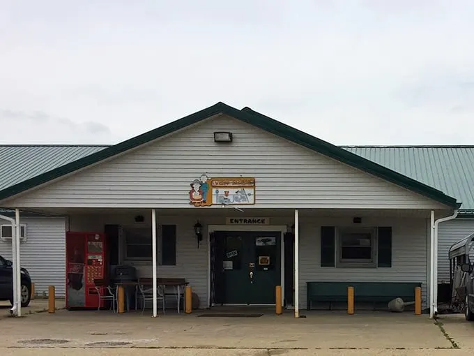 hilda's antique mall 1