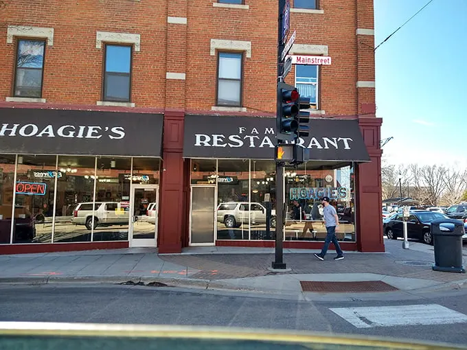 hoagie’s family restaurant 1