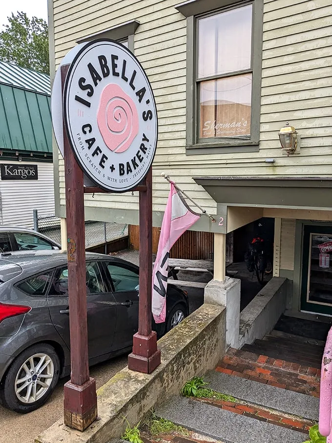 isabella's café & bakery 1