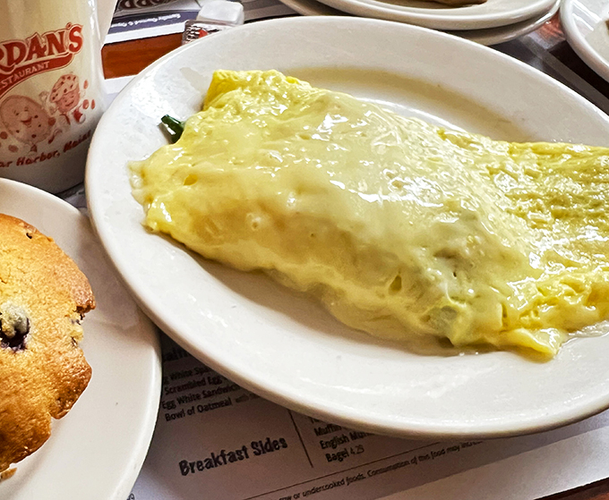 jordan's restaurant breakfast lobster rolls burgers pancakes sandwiches 3