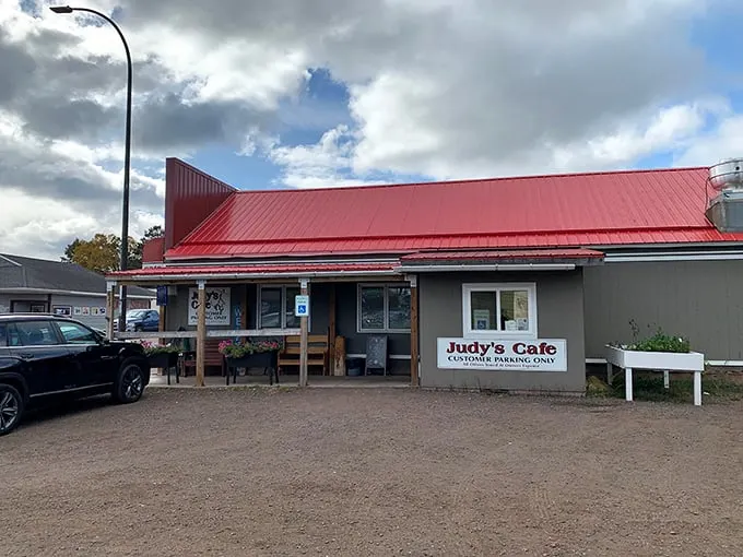 judy's cafe 1