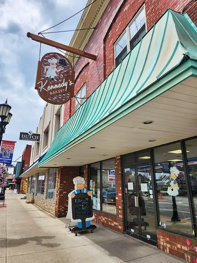 kennedy's bakery 1