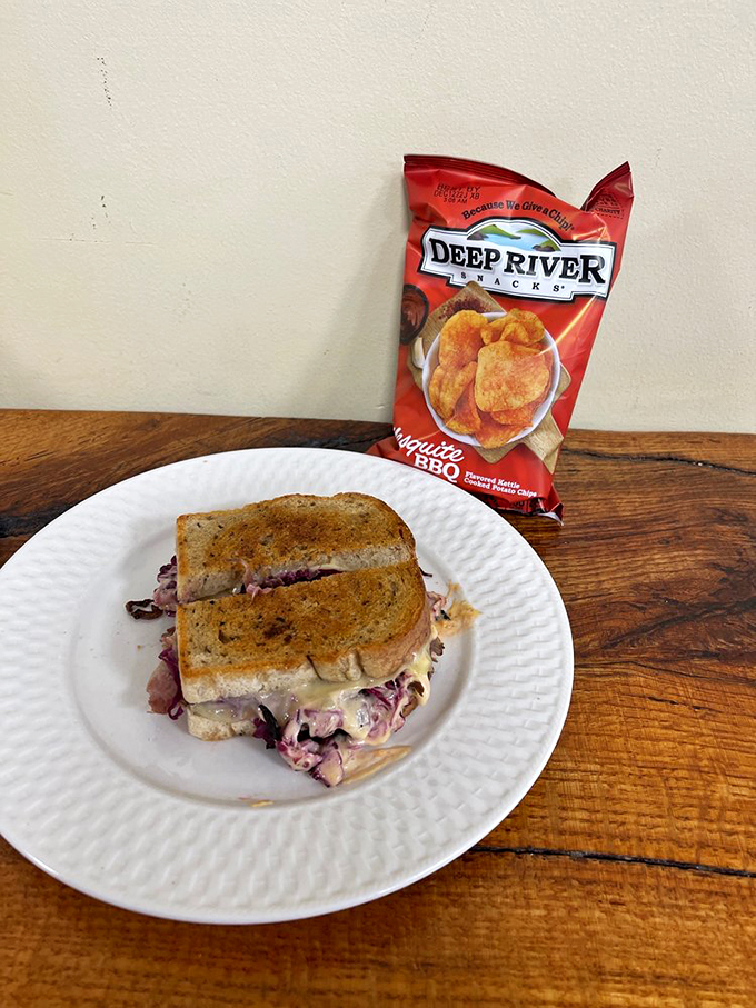 morse block deli & taps 8