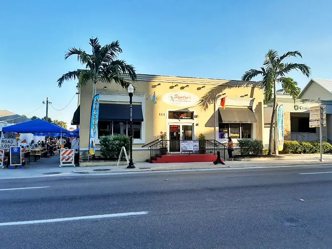 sandra's restaurant 1