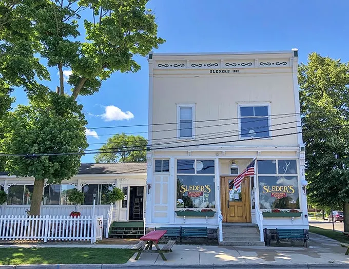sleder's family tavern 1