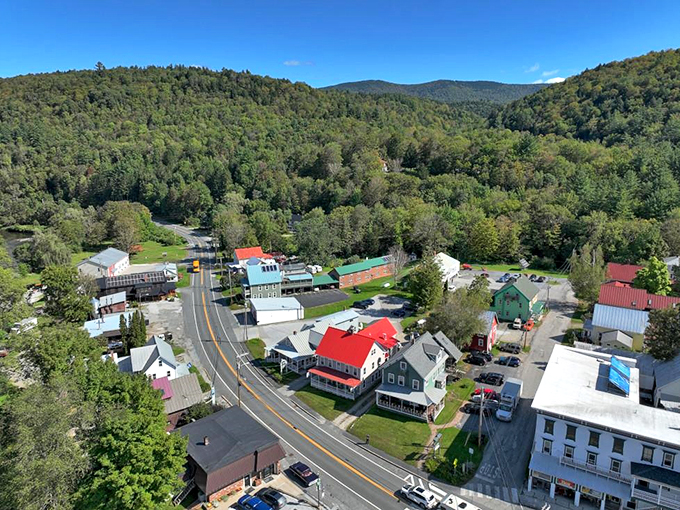 the rochester cafe & country store 7