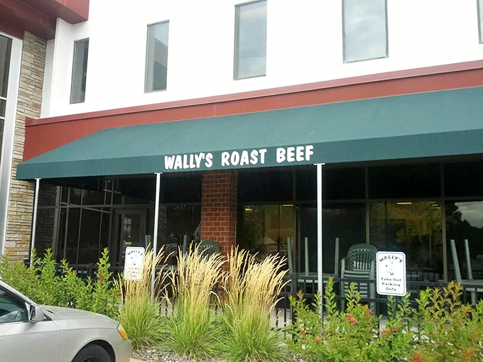 wally’s roast beef 1