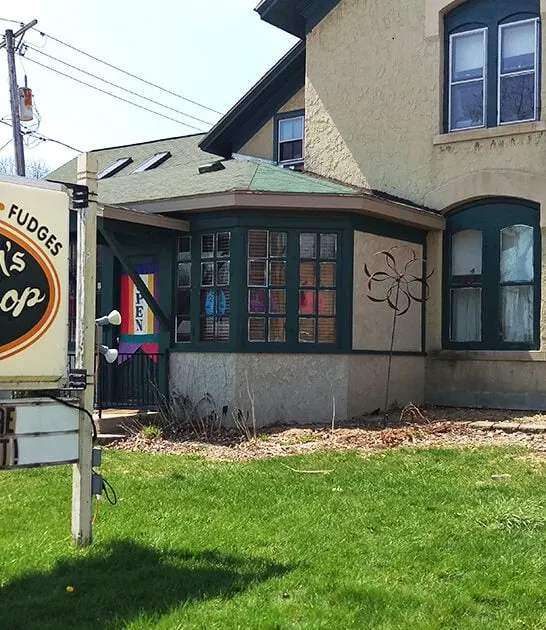 chocolate shop toffee illinois ftr