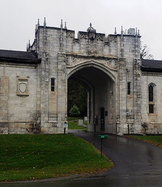 mysterious graveyard vermont ftr