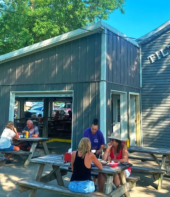 unassuming restaurants ohio ftr
