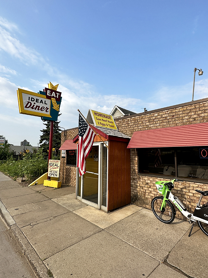 Step back in time! This retro facade isn't just serving meals; it's dishing out a heaping helping of nostalgia with a side of Americana.