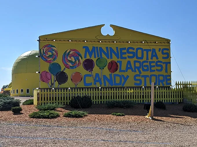 The bat-signal of sweetness! This sign is like a lighthouse, guiding sugar-seekers to their saccharine sanctuary.