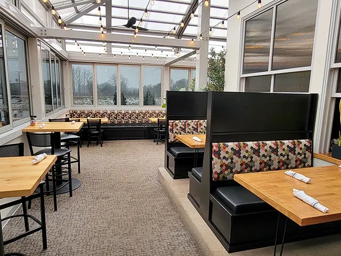Dine al fresco in this charming patio. It's like your backyard, if your backyard came with gourmet pizza service.