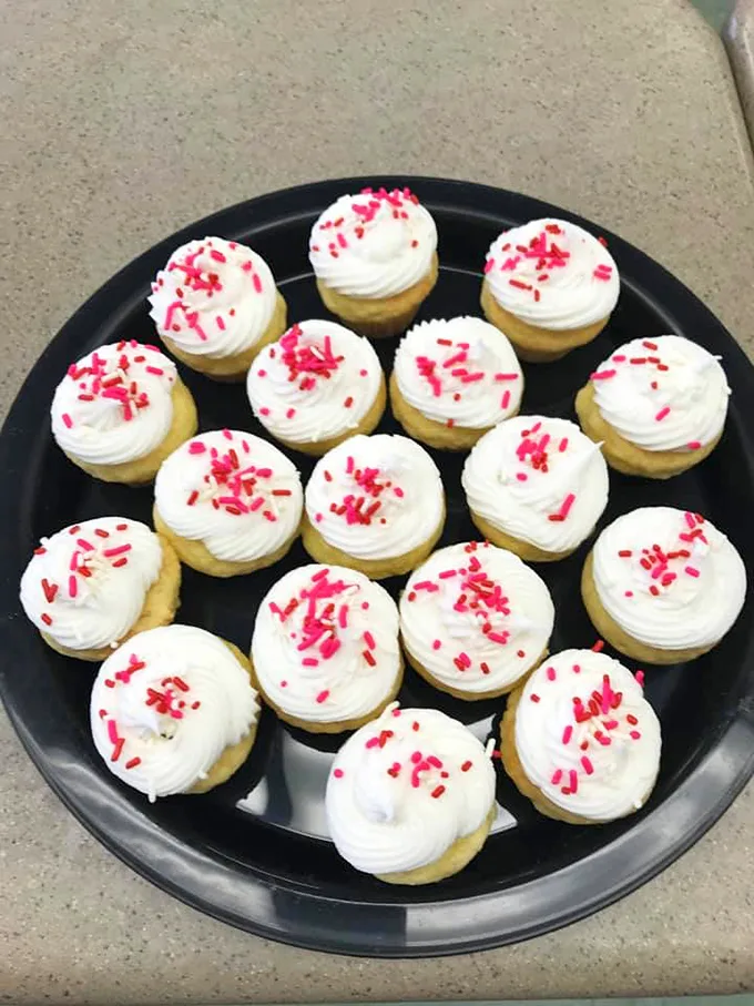 Cupcakes or works of art? These frosted beauties are so pretty, it almost seems a shame to eat them. Almost. 