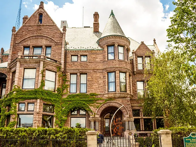 Step into a storybook scene. This entrance says, "Once upon a time, there was an amazing meal..."