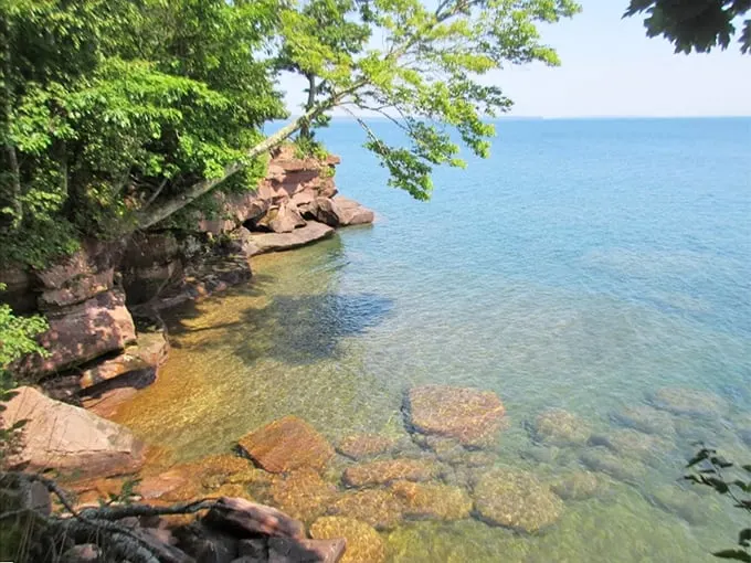 Rocky outcrops meet crystal-clear waters in a display that makes you forget you're in the Midwest.