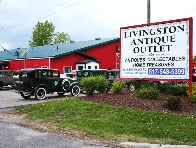 Antiques and classic cars: a combo smoother than peanut butter and jelly. Time travel never looked so stylish!
