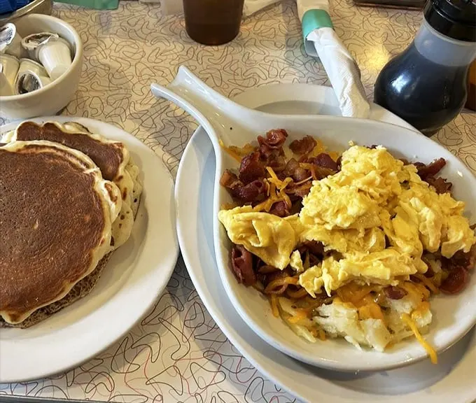 Breakfast of champions… and regular folks too! This skillet could fuel an Olympian or cure even the most stubborn case of the Mondays.