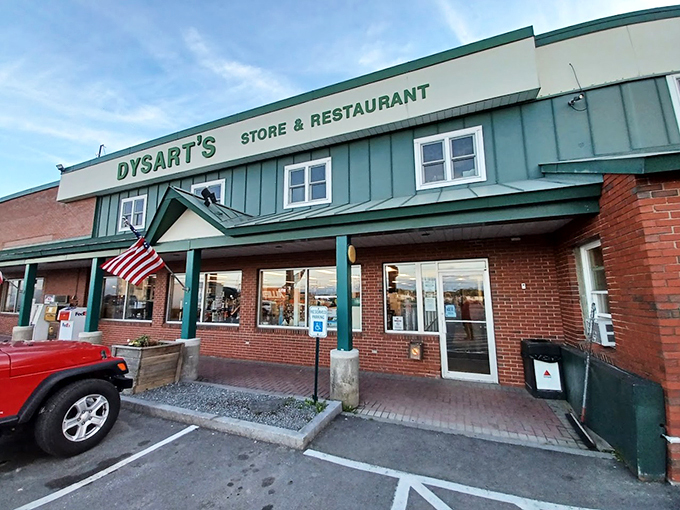 Dysart's: Part truck stop, part culinary adventure. This green-roofed behemoth could feed an army… or just you, if you're feeling particularly peckish.