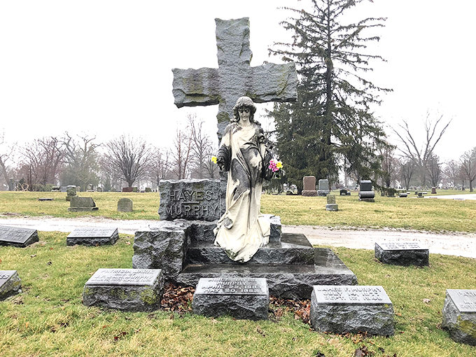 Victorian-era monuments so fancy they make modern McMansions look like garden sheds. Eternity never looked so stylish! Photo credit: Aaron Filgo