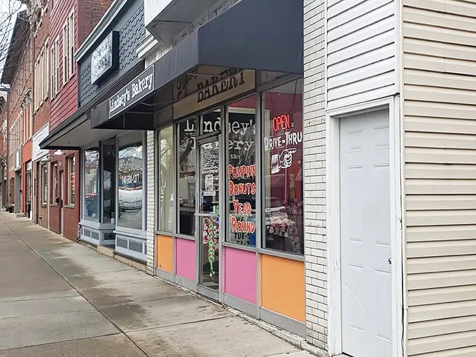 Gourd-geous creations abound! Home of the pumpkin donut that's worth the year-long wait.