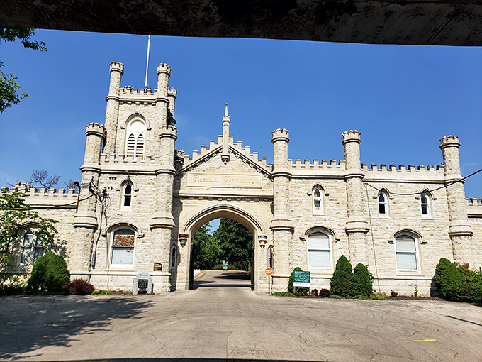350 acres of history and horticulture. It's like a city park where everyone's really good at playing the quiet game. Photo credit: Joseph Kirsch