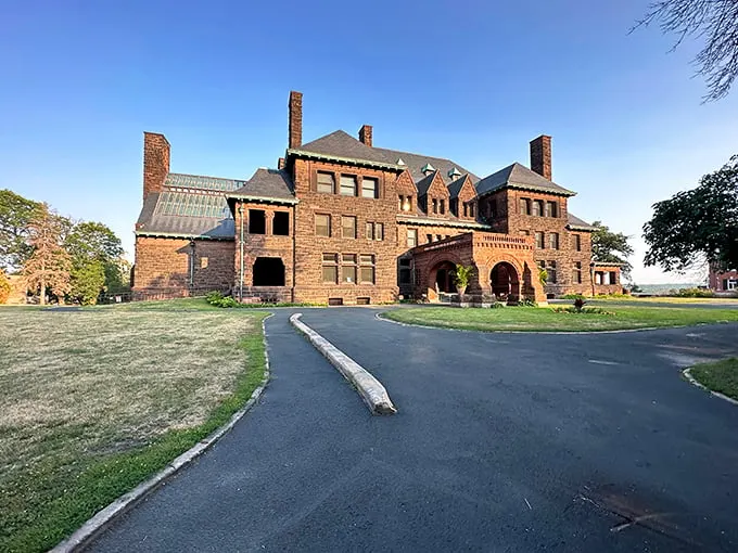 A castle in Minnesota? This red sandstone behemoth looks like it took a wrong turn at Albuquerque and decided to vacation in the Midwest