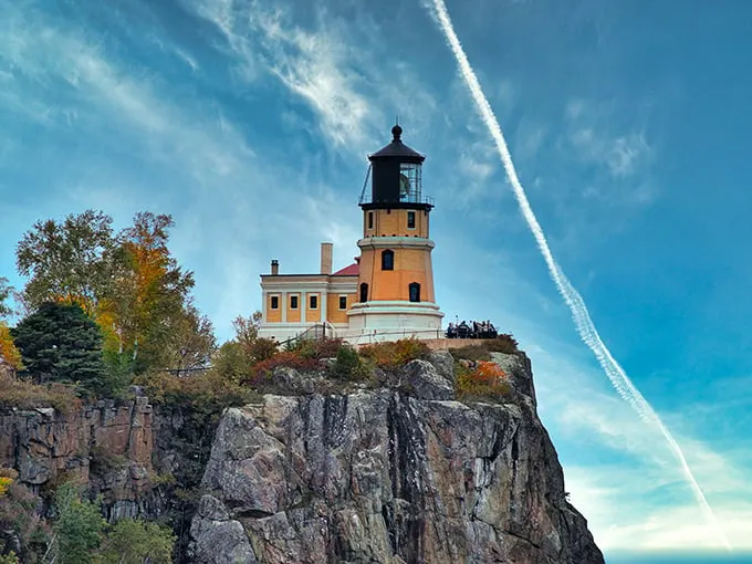 Majestic and proud, Split Rock Lighthouse stands like a sentinel on the cliff. It's as if Mother Nature decided to build her own skyscraper!