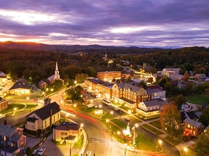 Brandon: Where small-town charm meets big holiday spirit. Twinkling lights transform this quaint village into a winter wonderland.