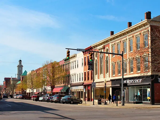 Chillicothe's downtown: Where history meets hipster. Vintage buildings house trendy shops and eateries, creating a perfect blend of old and new.