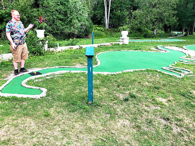 Fore! Or should we say roar? This dino-themed mini-golf course puts a prehistoric spin on family fun.