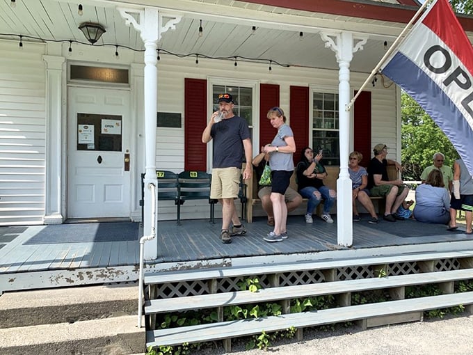 Porch sittin' and creemee lickin'! This is what Vermont summers are made of – pure, simple, delicious bliss.
