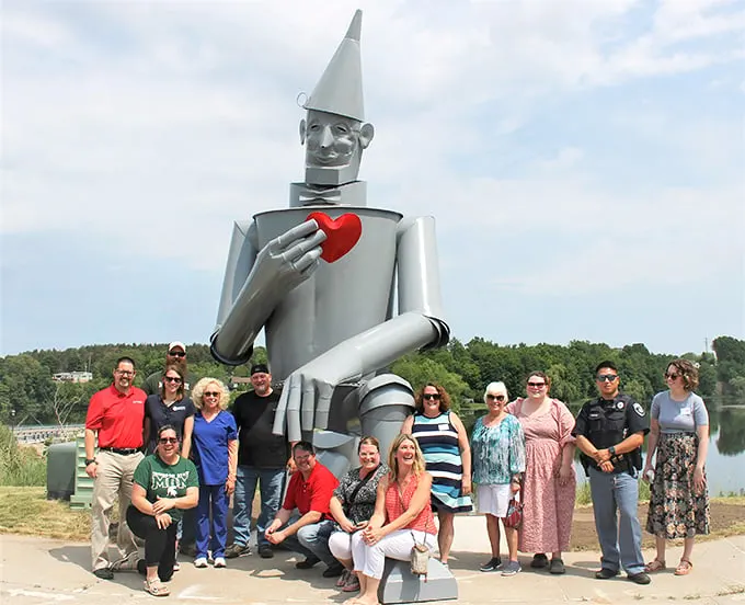 Roadside attraction or guardian of Hart? This Tin Man's pulling double duty with style.