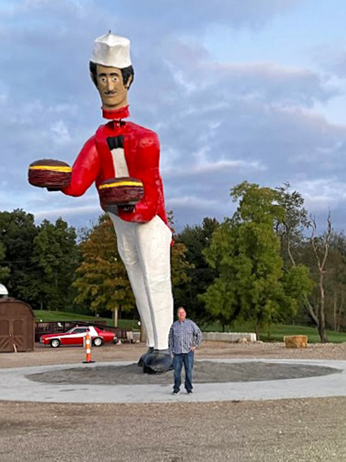 15 world's largest bobblehead