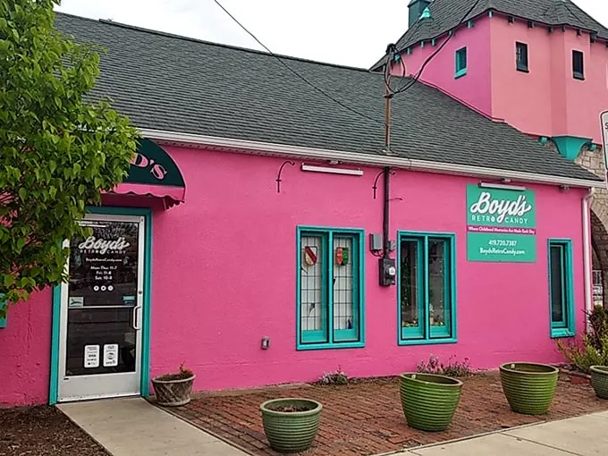Pretty in pink (and teal)! Boyd's exterior is like a giant piece of bubblegum, inviting you to pop in and experience the flavor explosion inside.
