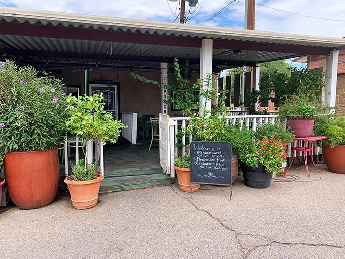 Welcome to grandma's porch—if grandma had a green thumb and a flair for rustic chic!