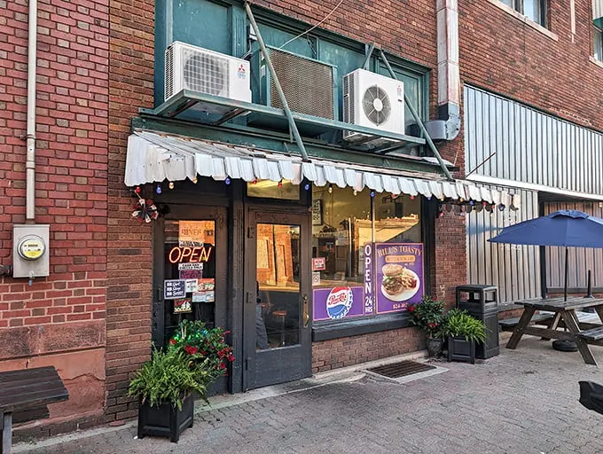 Pit stop perfection! Bill's Toasty Shop is the hidden gem your road trip playlist didn't know it needed.