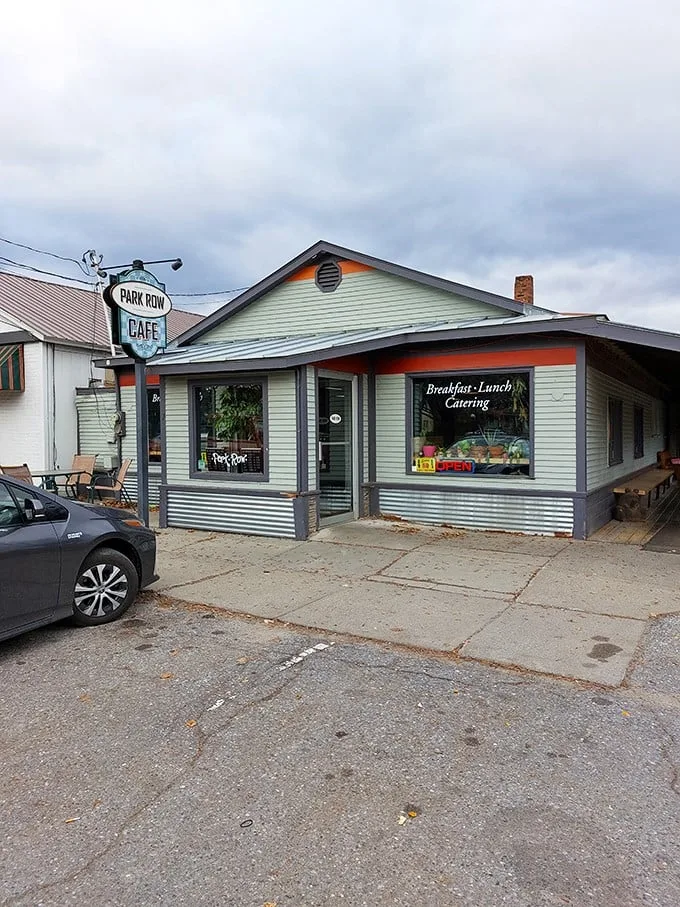 Park Row Cafe: Where breakfast dreams come true! This mint-green gem serves up comfort food that'll make you forget about your diet faster than you can say "maple syrup."
