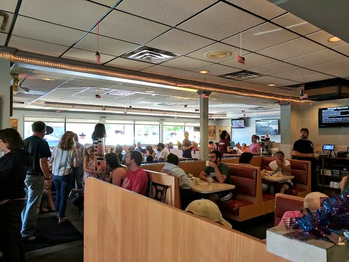 Breakfast rush or lunchtime crush? This bustling scene proves City Limits is the place to be for comfort food cravings.