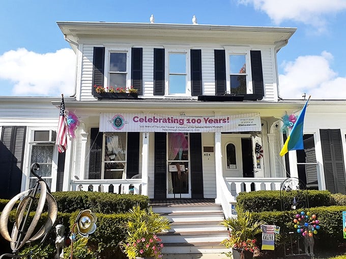 Roadside attraction extraordinaire! This 100-year-old wonderland is the perfect pit stop for weary travelers seeking whimsy.