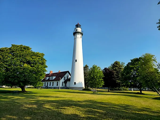 Home sweet lighthouse! The keeper's house looks like it's straight out of a Norman Rockwell painting.