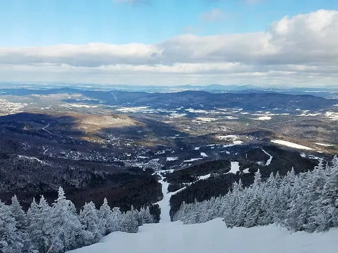 Ski runs or nature's rollercoaster? This bird's-eye view of Sugarbush's slopes will have you itching to carve some powder. It's like Mother Nature's own theme park!